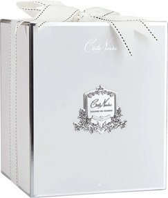 Côte Noire Herringbone kytice parfémovaných růží Carmine Red
