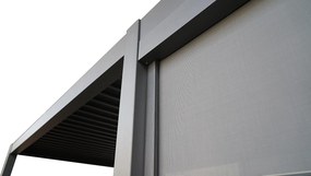 LANIT PLAST, s.r.o. boční síťová roleta 3 m k bioklimatické pergole LANITPLAST PREMIUM PLUS LG4117