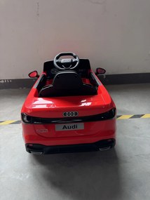 AIYAPLAY Dětské elektrické auto 12V Audi A5L s dálkovým ovládáním, lithiová baterie, 2 motory, dálkové ovládání, červená