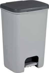 Šedý nášlapný plastový odpadkový koš 40 l Essentials – Curver