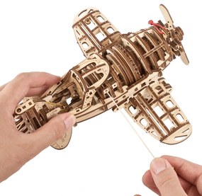 Ugears 3D dřevěné mechanické puzzle Letadlo Mad Hornet