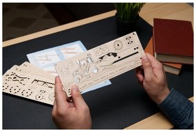 Ugears 3D dřevěné mechanické puzzle Brave UA Tractor