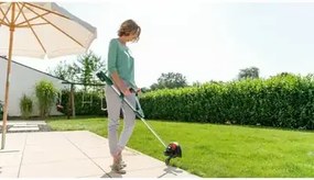 BOSCH UniversalGrassCut 18V-26 - Bez aku / AKU strunová sekačka / 18V