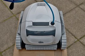 Dolphin E10