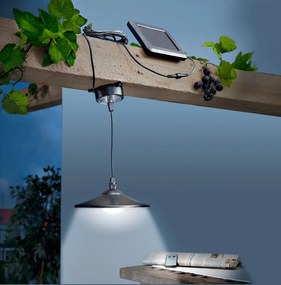 Solární závěsná lampa s dálkovým ovládáním