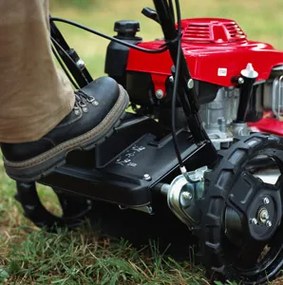 Honda stroje Sekačka na vysokou trávu Honda UM 536 EB