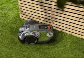 Automower Husqvarna 405X E NERA automatická robotická sekačka - SKLADEM u dovozce !