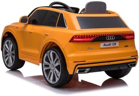 Dětské elektrické autíčko s dálkovým ovládáním BestBerg BBCC-70O – Audi Q8 / nosnost 30 kg / Li-Ion baterie / oranžová