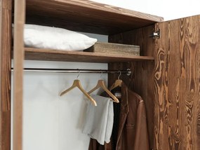 Seart Dřevěná šatní skříň Marika