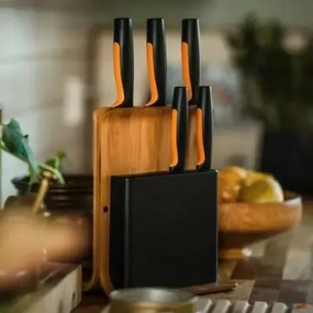 Fiskars Functional Form 1057552 Bambusový blok s pěti noži