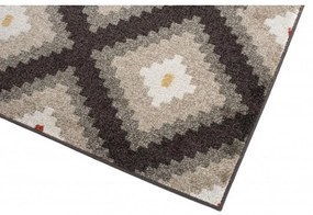 Kusový koberec Remund hnědý 200x290cm