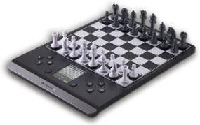 Stolní hra millennium chess genius pro - stolní elektronické šachy