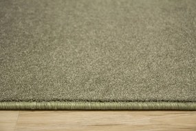 Metrážový koberec Prestige 42 olivový / krémový