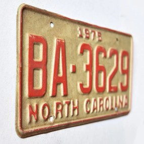 Americká SPZ North Carolina 1975 BA-3629