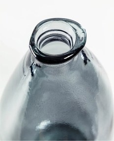 Modrá váza z recyklovaného skla (výška 36 cm) Brenna – Kave Home