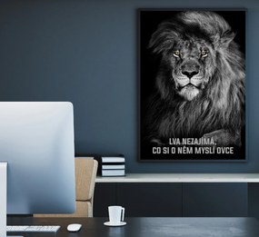 Pixada Lva nezajímá, co si o něm myslí ovce - motivační obraz Velikost: B2 - 50x70 cm, Volba rámu: s černým rámem