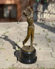 Bronzová socha soška - Golfista 3