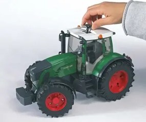 Bruder 3040 Traktor Fendt 936 Vario / 1:16 / od 4 let