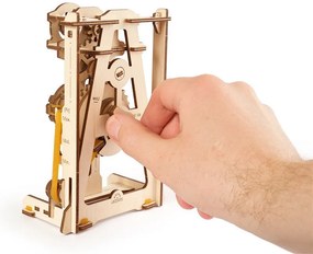 Ugears 3D dřevěné mechanické puzzle STEM výukové kyvadlo