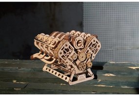Ugears 3D dřevěné mechanické puzzle Motor V8