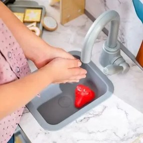 KidKraft Kuchyňka Surprise Sweets / od 3 let
