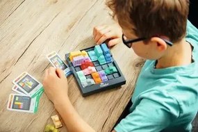 ThinkFun Rush Hour / Délka hry: 10-120 minut / Počet hráčů: 1 / od 8 l