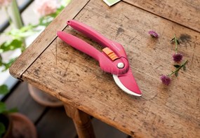 Ruční zahradní nůžky Fiskars Ruby 1003657