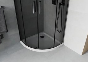 Mexen Rio, čtvrtkruhový sprchový kout s posuvnými dveřmi 90 (dveře) x 90 (dveře) x 190 cm, 5mm šedé sklo, černý profil + bílá sprchová vanička Slim, 863-090-090-70-40-4110B