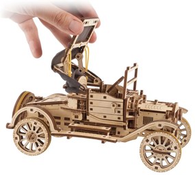 Ugears 3D dřevěné mechanické puzzle Historický automobil UGR-T