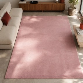 Růžový koberec Universal Fox Liso, 160 x 230 cm