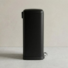 Odpadkový koš s pedálem MYK, 30 l – černý
