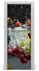 Fototapeta na dveře samolepící ovoce pod vodou 95x205 cm