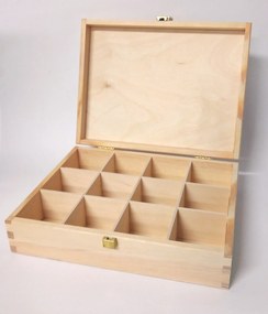 Dřevěná krabička na čaj s dvanácti přihrádkami a zapínáním