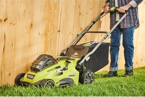 Ryobi RLM36X41H60PG 36V bezuhlíková sekačka na trávu s Power Assist šířka záběru 40cm