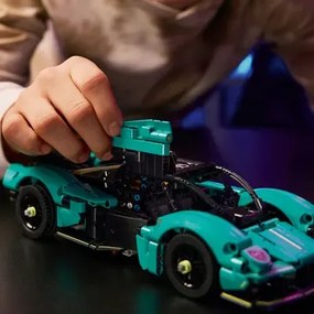 LEGO® Technic 42208 Aston Martin Valkyrie / Počet dílků: 707 / od 9 le