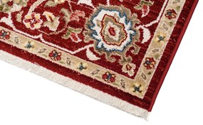 Vintage koberec v orientálním stylu