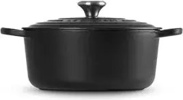 Le Creuset Signature Hrnec s poklicí 26 cm černá