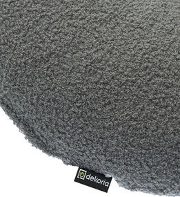 Sametový polštář s knoflíkem barva šedá látka pletený vzor