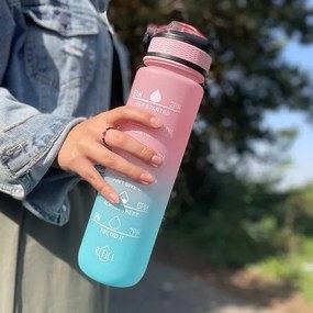 Motivační láhev na vodu 1000 ml, modrorůžová Trizand 24497