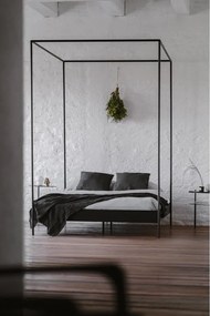Černá ocelová dvoulůžková postel bez čela/s nebesy s roštem 200x200 cm Eton – noo.ma