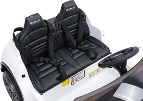 Elektrické autíčko Porsche Taycan Turbo S bílé