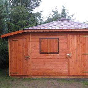 Dřevěný zahradní domek KLASIK B se skladem a dřevníkem bez terasy Osobní odběr/vlastní doprava bez montáže