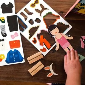Petit Collage Magnetické puzzle - Nejlepší kamarádky / od 3 let