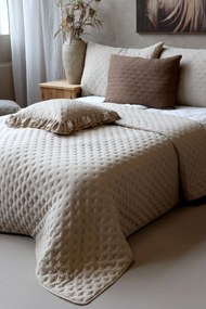 Měkký béžový prošívaný přehoz Aix Soft na dvoulůžko – 260*240 cm