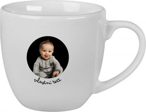 Personalizovaný keramický hrníček 400 ml s výřezem fotky na podkladu