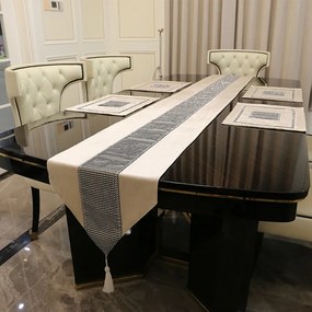 Luxusní prostírání, běhoun na stůl nebo potah na polštář Barva: mléčná, Rozměr: 32x210 cm, Varianta: běhoun na stůl