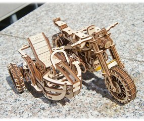 Ugears 3D dřevěné mechanické puzzle UGR-10 Motorka (scrambler) s vozíkem