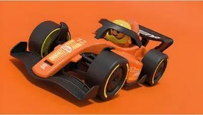 LENA Závodní vůz Formule oranžová / s figurkou / od 2 let
