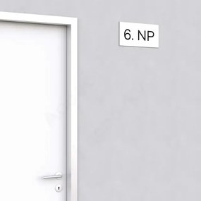 ACCEPT Označení podlaží "6. NP" - stříbrná tabulka - černý popis