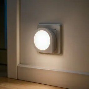 Hama Basic bílá / Noční/orientační LED světlo / do zásuvky / senzor so